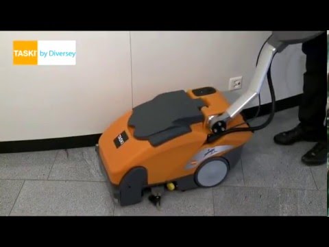 TASKI Swingo 350 - YouTube