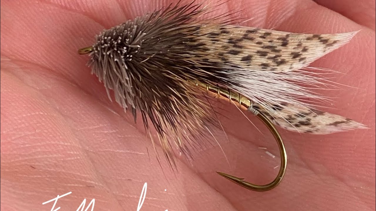 Tying a Muddler Minnow streamer fly by Fabien Moulin - YouTube