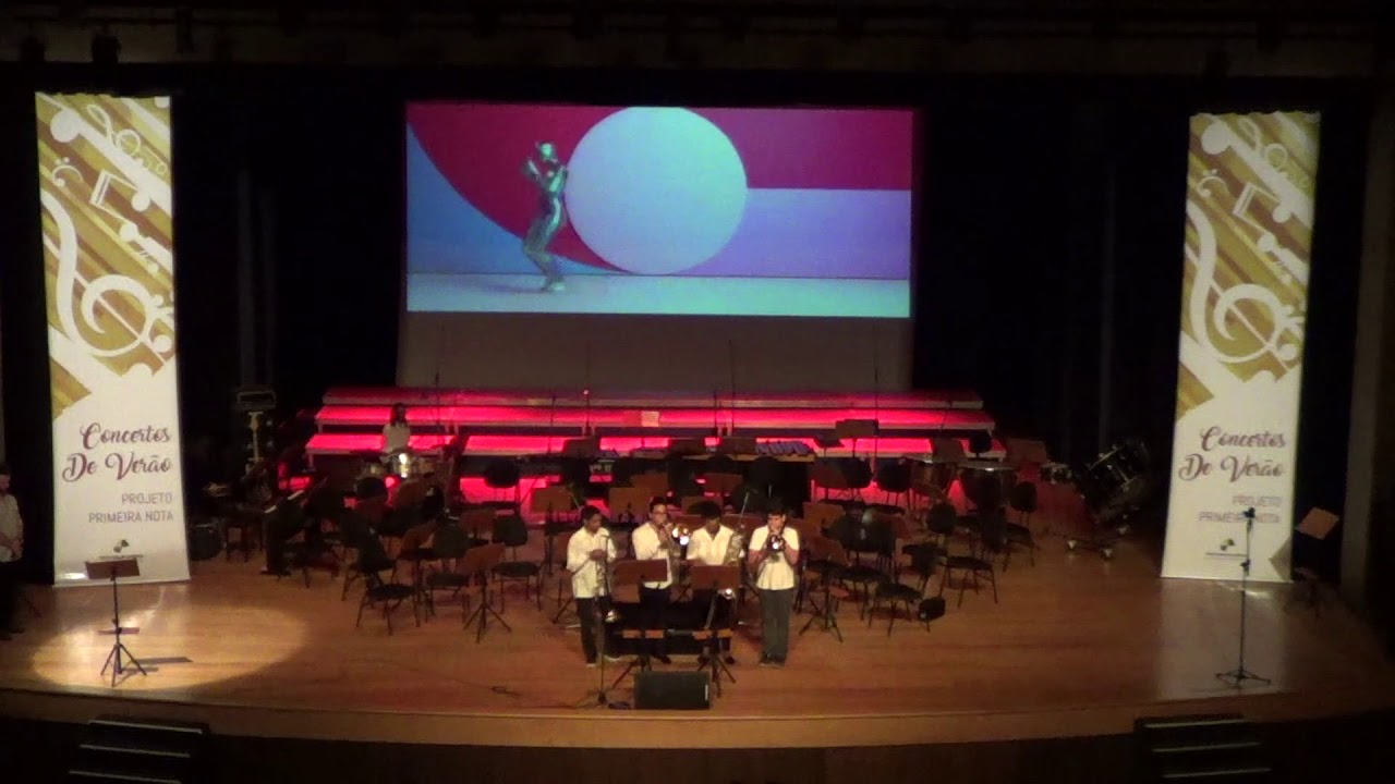 Naipe de Trombones do Primeira Nota - Low Rider - Concerto de Verão ...
