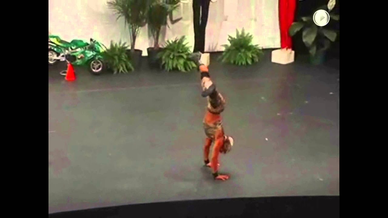 Myriam ''Mimi'' Capes routine 2006 - YouTube