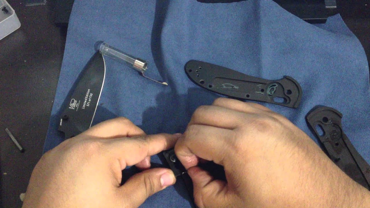 Disassembly Benchmade Griptilian Warranty voided for taking apart ...
