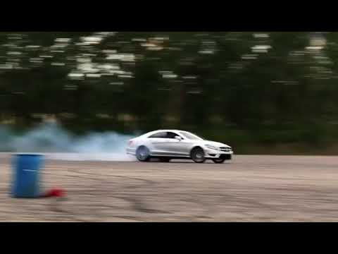 2012 Amg CLS63 drifting