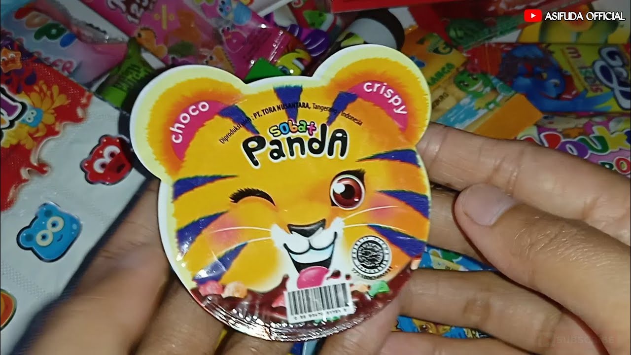 Unboxing Choco Crispy Sobat Panda Yellow 🐼🐼🐼 - YouTube