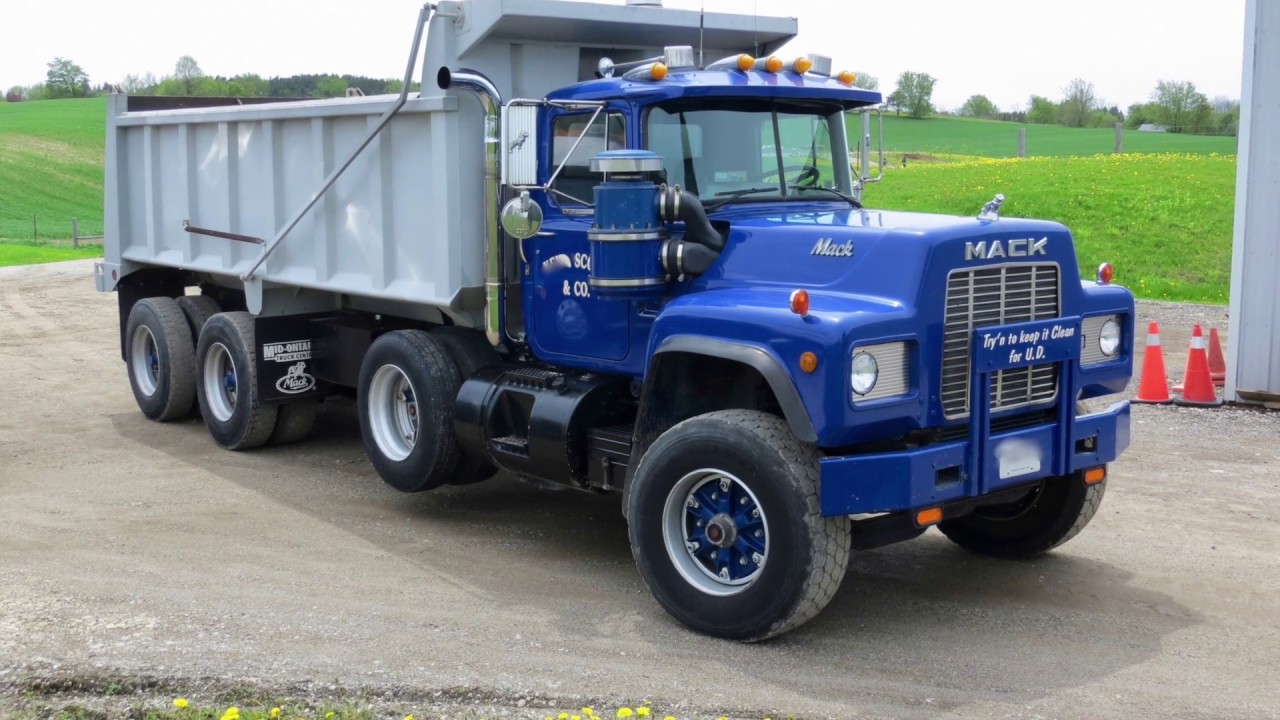 Mack RD688 ride along - YouTube