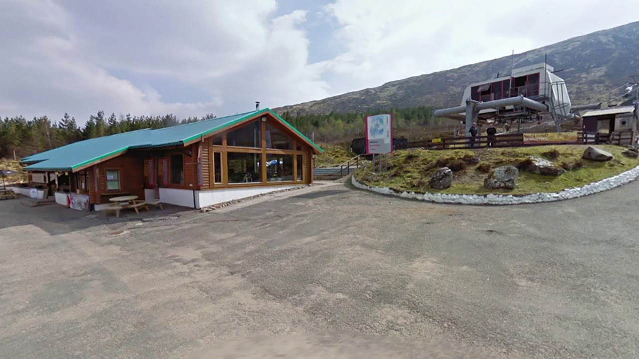 Firefighters called to Christmas Day fire at Glencoe bar - YouTube