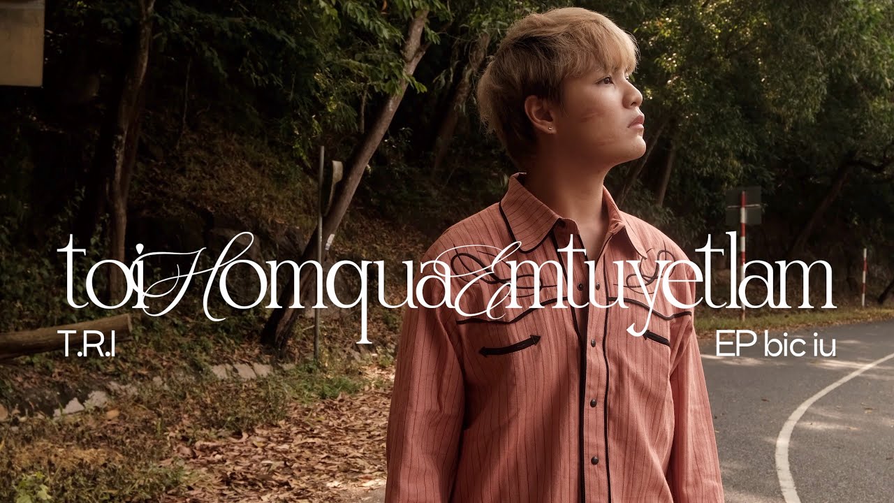 T.R.I - 'toihomquaemtuyetlam' l EP "bíc iu" l OFFICIAL VISUALIZER - YouTube