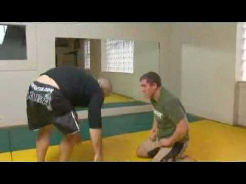 V Guard & Arm Drag in MMA Training - YouTube