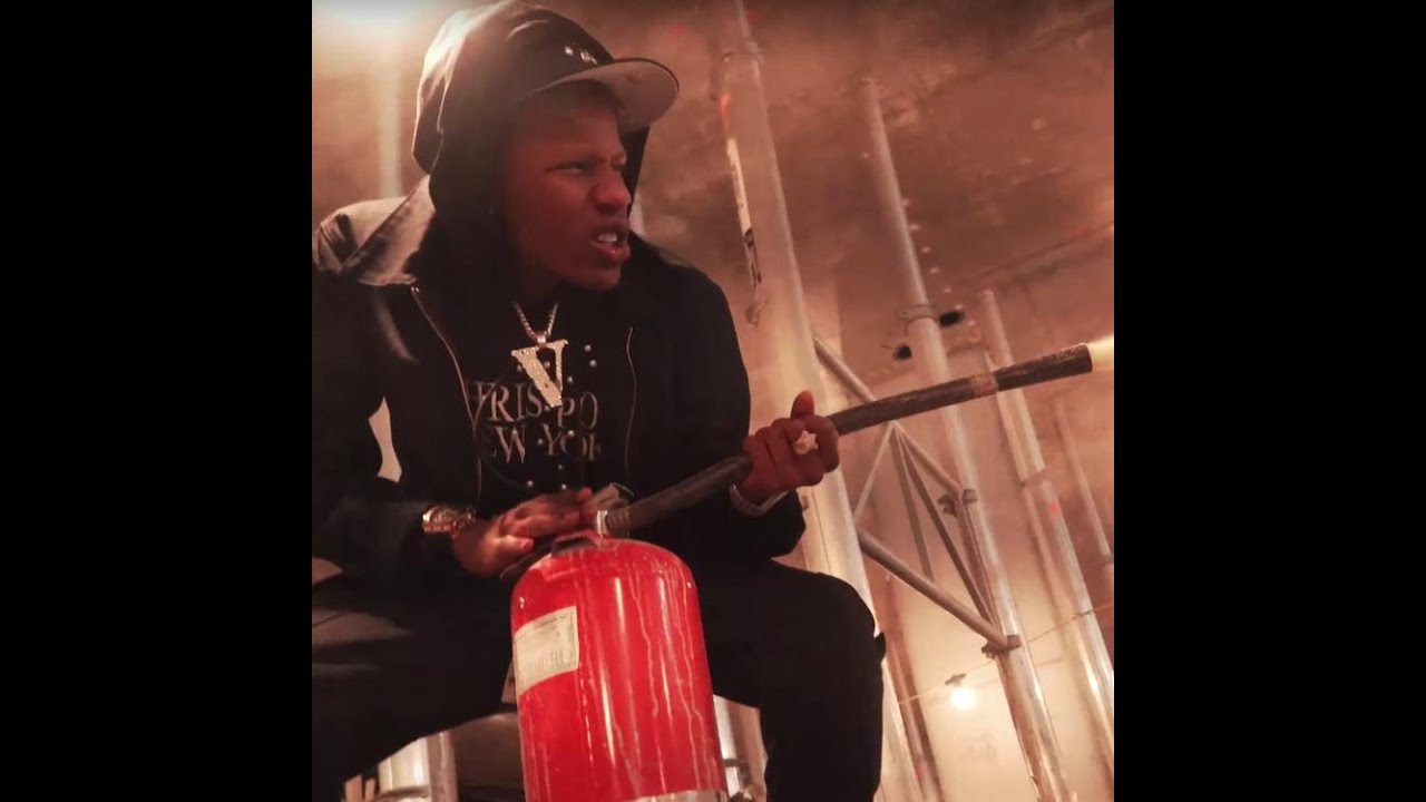 Marrgielaa - Scary 2 Prod tdf($L0w3D) - YouTube