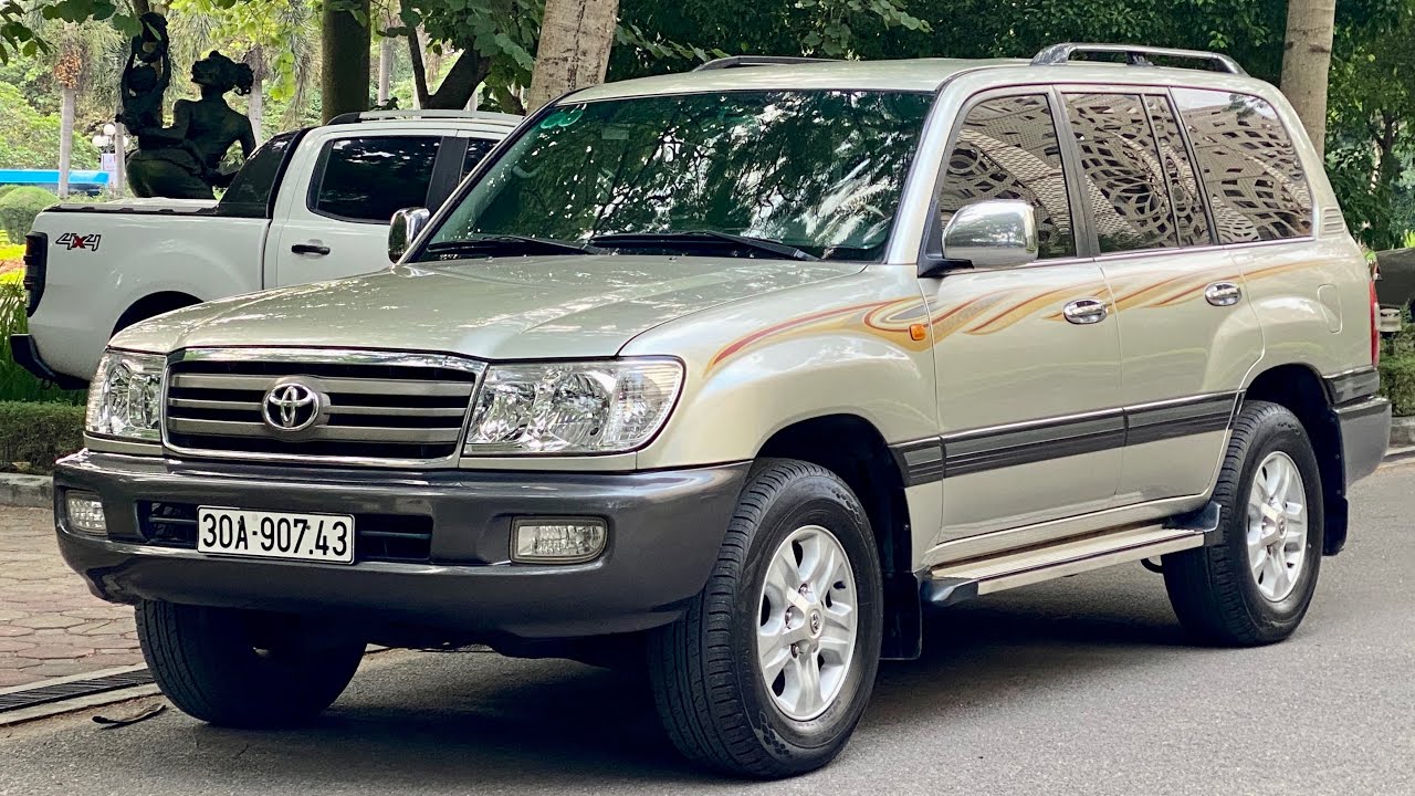 Land Cruiser 100 Series FZJ100 11/2005 (Pictures) - YouTube