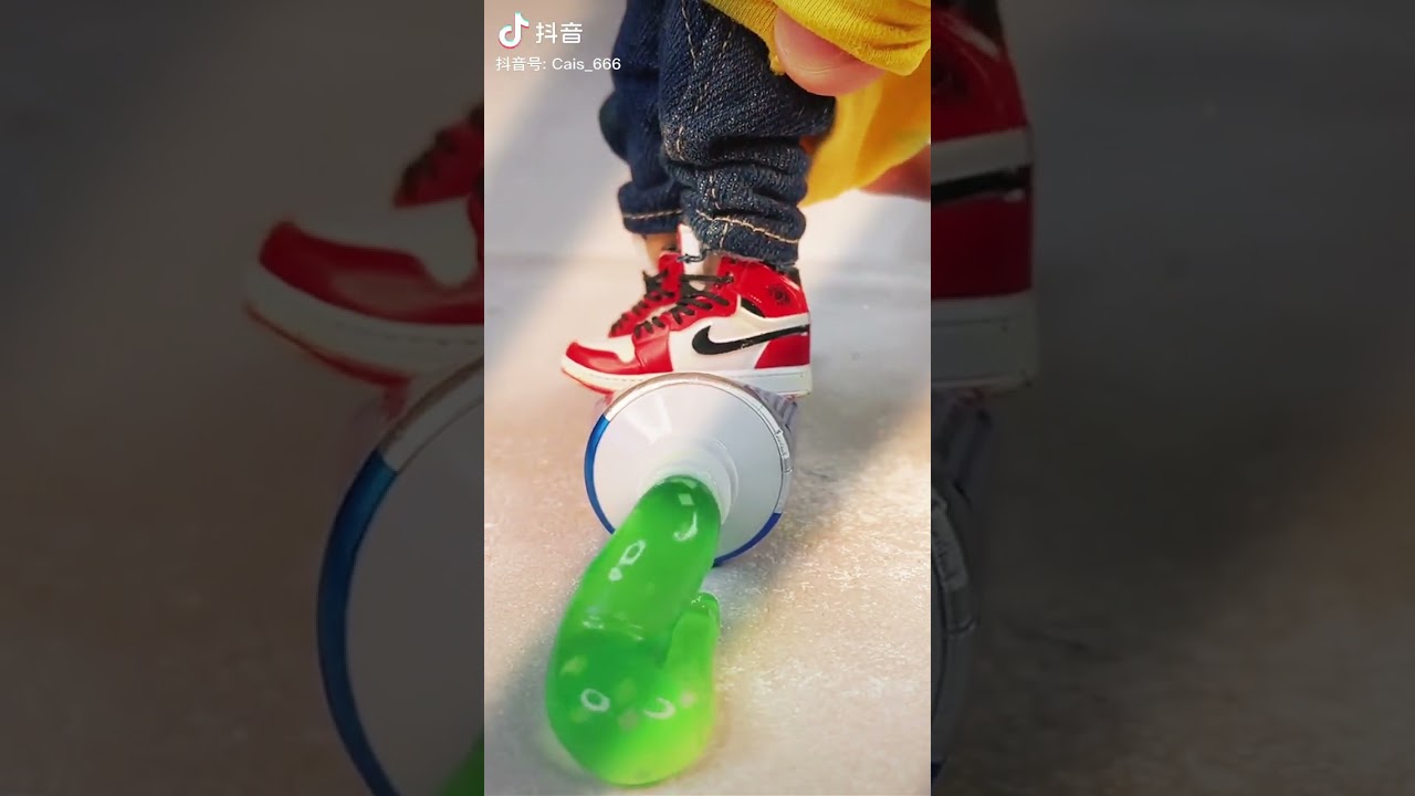 TOOTH PASTE | WHAT INSIDE THE TOOTHPASTE Wkf - YouTube