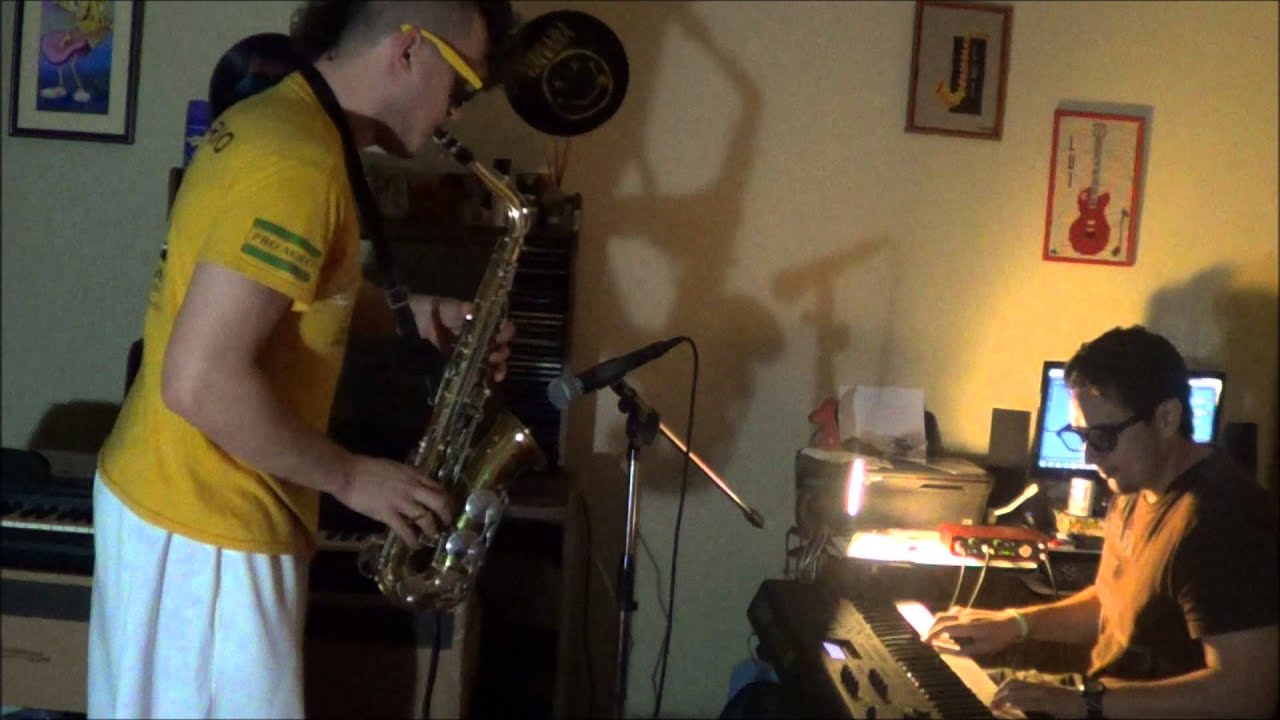 Alf Theme Song - YouTube