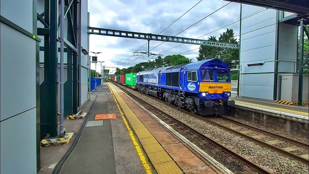 GBRF class 66727 | Southampton W Docks (Gbrf) to East Mids Gateway ...
