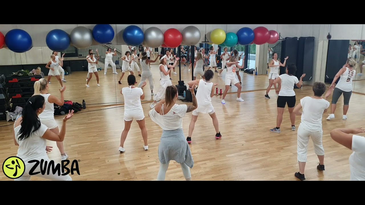 ZUMBA Fitness ++ David Guetta Remix [Warm Up] - YouTube