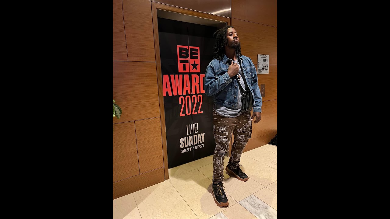 SurfZilla Podcast Episode 03: Devon Eric Taylor Part 1 - YouTube