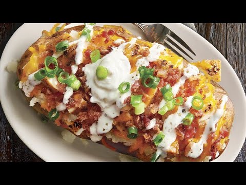 Trying a Jason Deli Baked Potato - YouTube