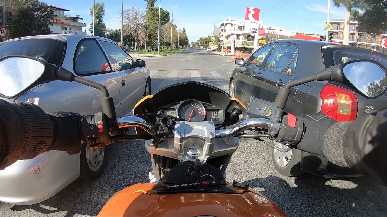 Βολτα στην παραλιακη με την Suzuki GSR600. - YouTube