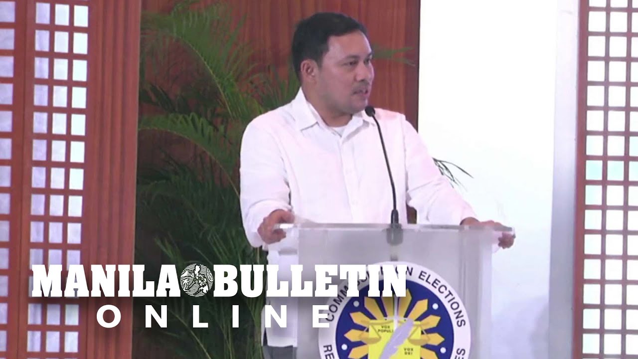 Senator-elect Mark Villar receives his certificate of proclamation ...