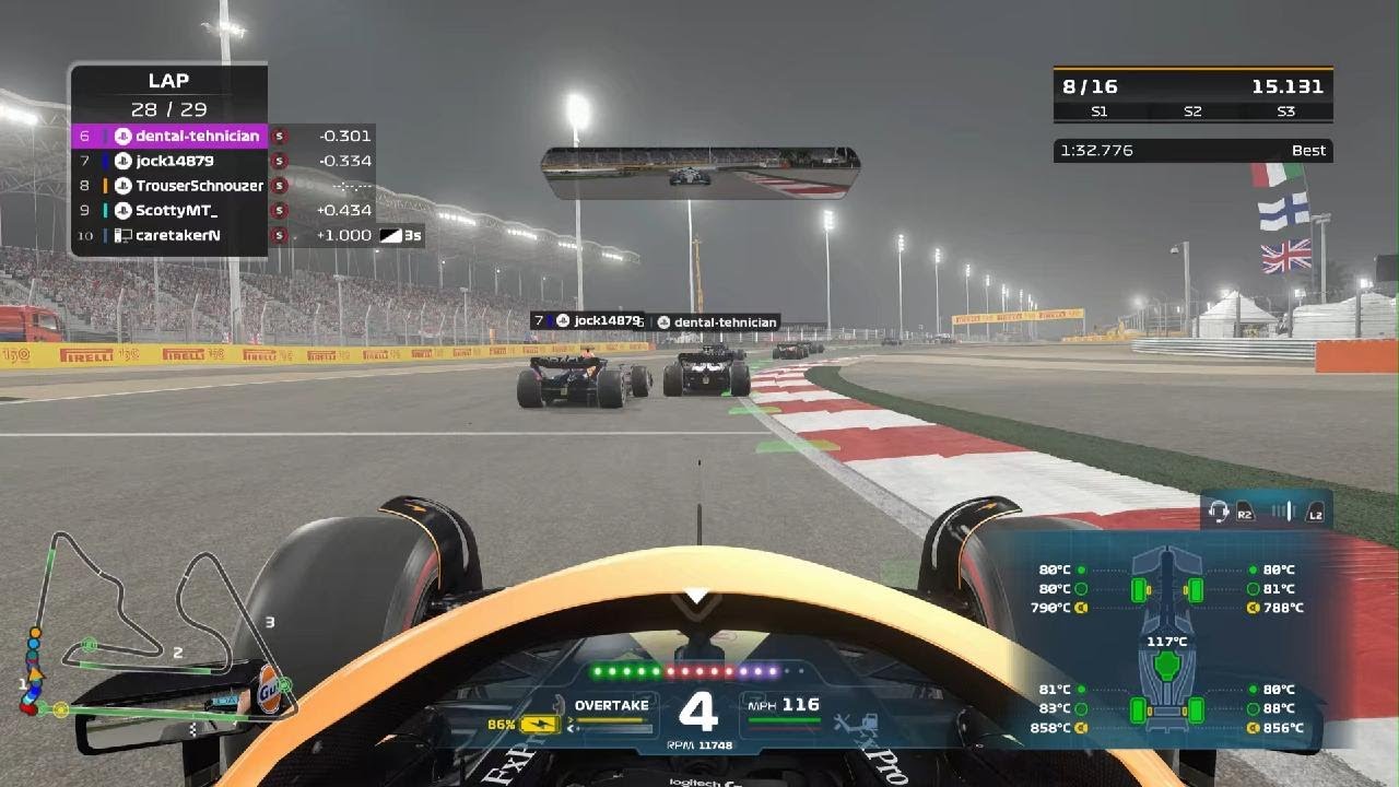 Final 3 Laps - YouTube