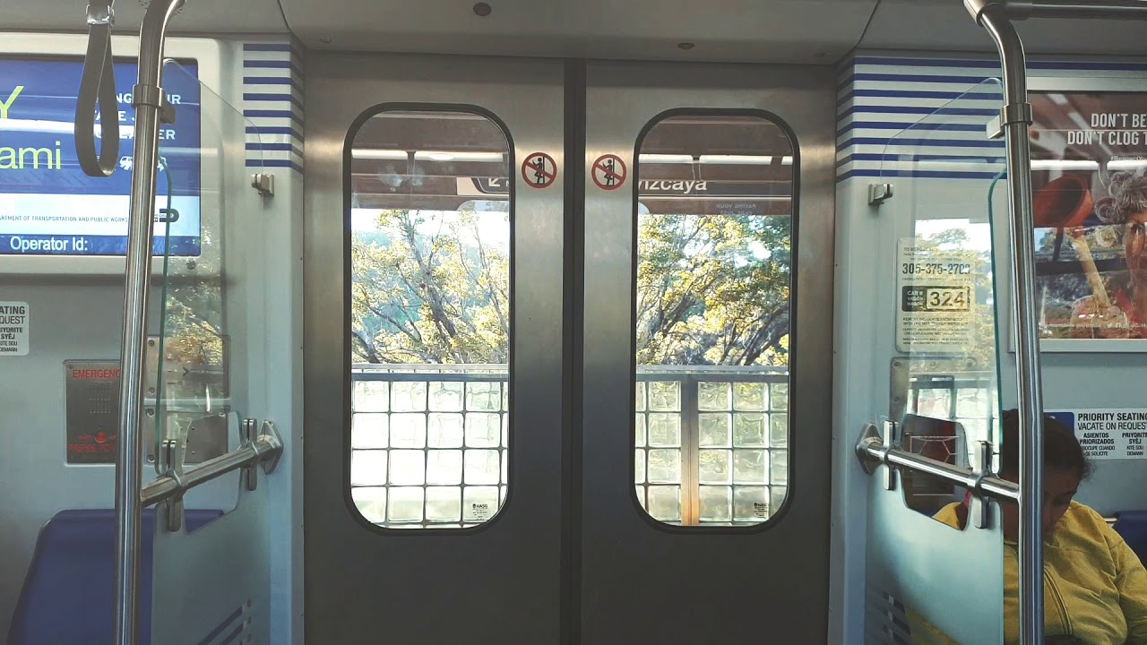 Miami Metro Rail Commute - YouTube