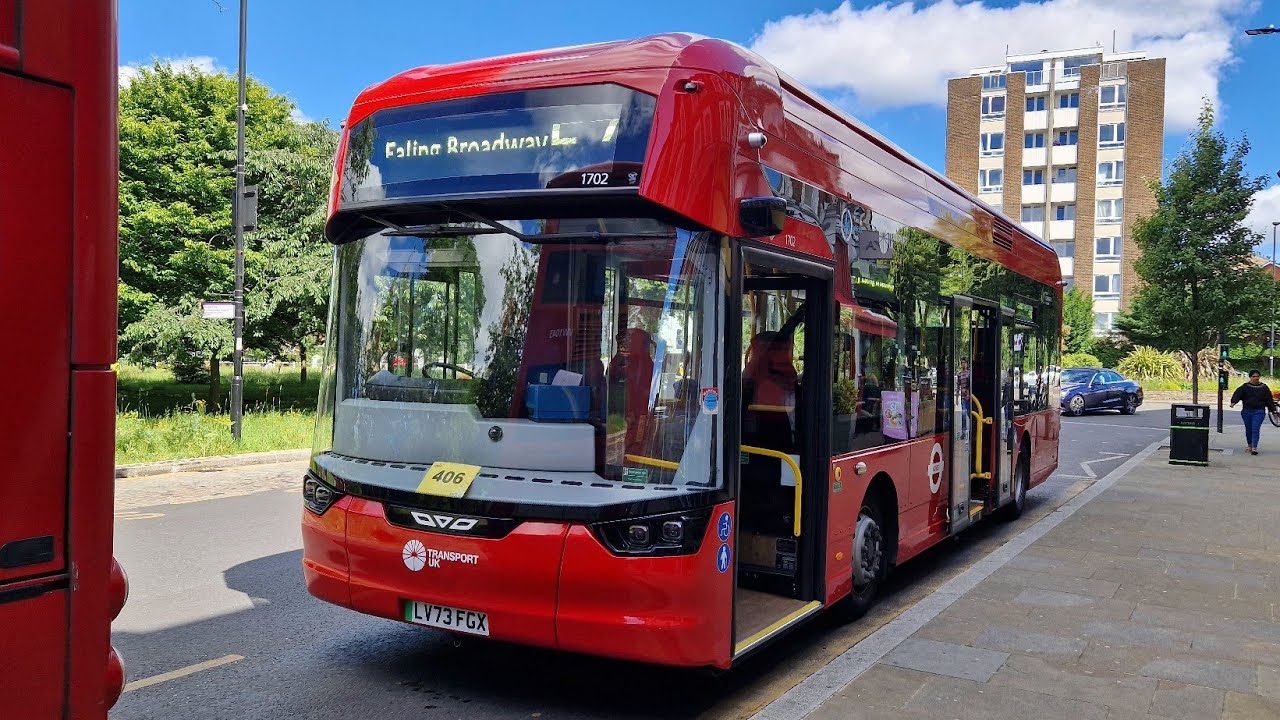 FULL KITE JOURNEY | LONDON BUS E7 EALING BROADWAY - RUISLIP (LV73FGX ...