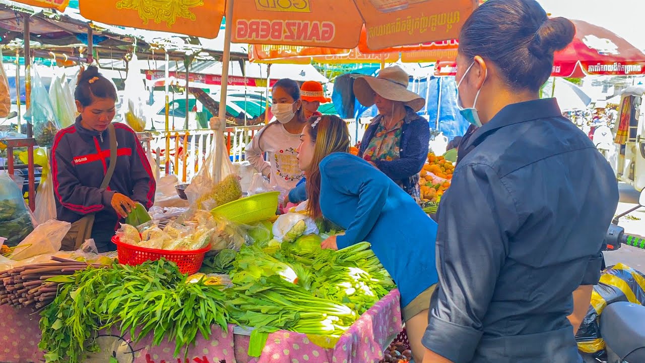 Street Market Style From Cambodia/Phnom Penh City/Kombol Market - YouTube
