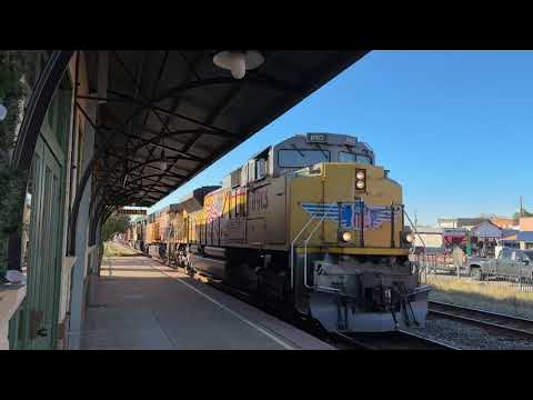 2024-11-26b Union Pacific Manifest Freight - YouTube