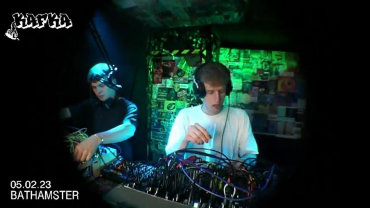 BATHAMSTER | w/ FINN CLARKSON | live production set | 05.02.23 - YouTube