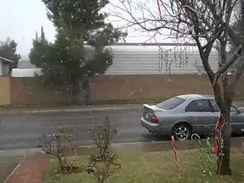 Snow in Lancaster, CA and Palmdale, CA - YouTube
