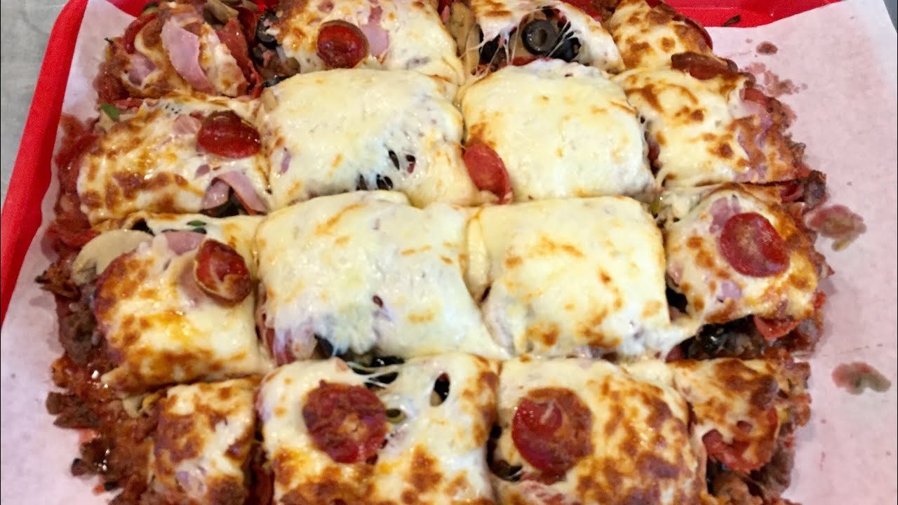 Undefeated 10-Topping Five Pound Pizza Challenge | Big Geno's - YouTube