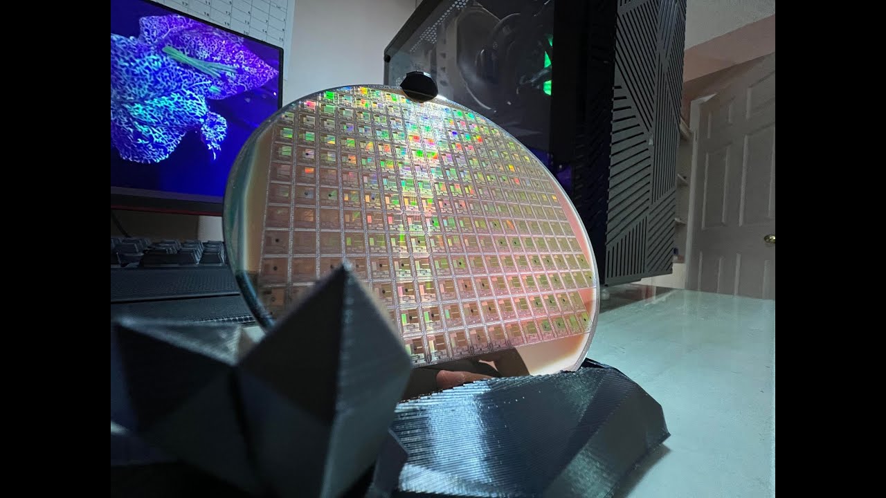 3D Printed Stand for Silicon Wafers - YouTube