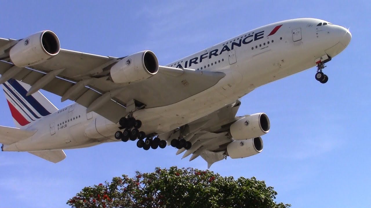 Air France Airbus A380-800 [F-HPJB] landing at LAX - YouTube