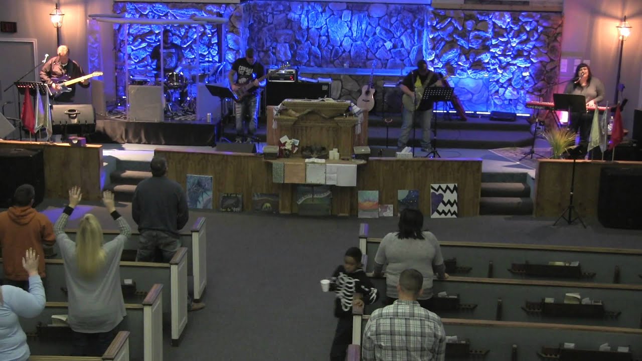 Revival Life Church 12215 Praise & Worship - YouTube