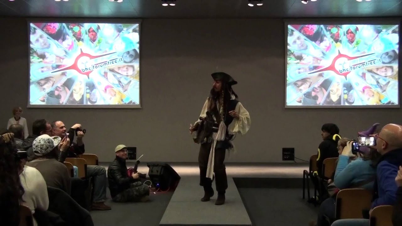 CosMo 2014 Cosplay [BHC] Jack Sparrow Vs. Spongebob - YouTube