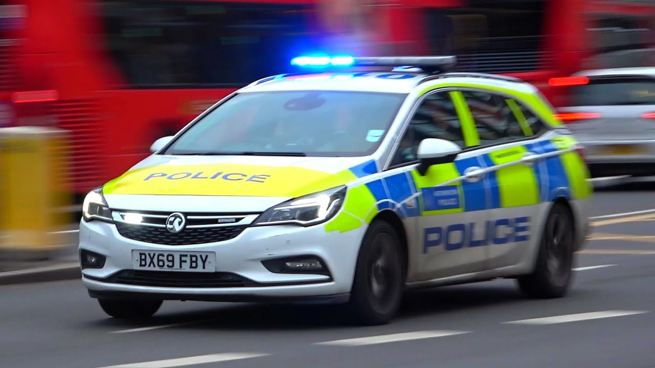 Metropolitan Police Incident Response Vehicles responding [collection ...
