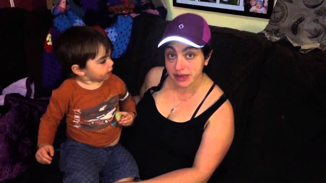2 year old Noah sings Oh my, no more pie with mom - YouTube