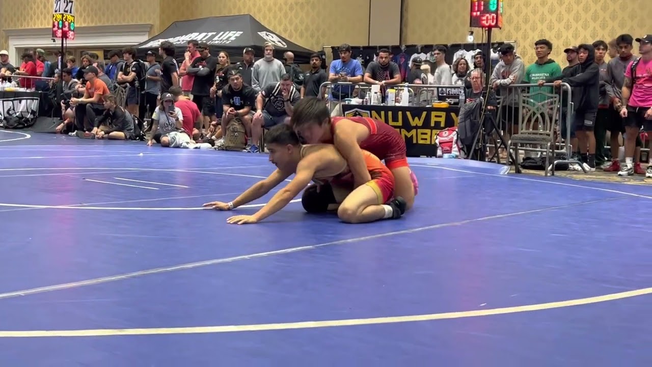 Evan Kusumoto v Isaiah Sisneros-Semis-Freakshow2022 - YouTube