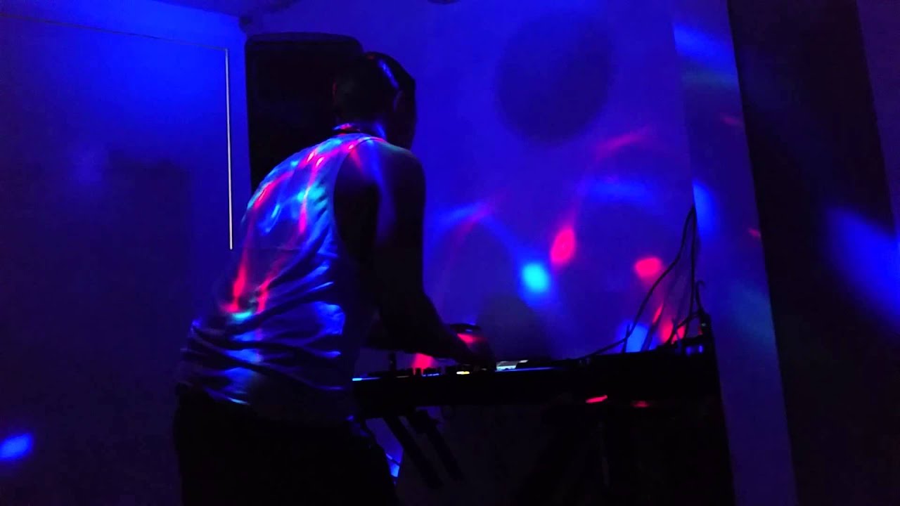 Live podcast mixed by DJ nasser - YouTube