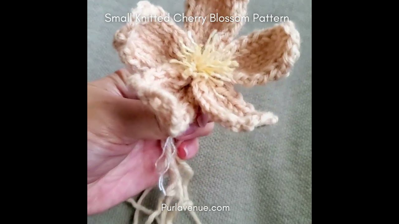 Dogwood Flower Knitting Pattern
