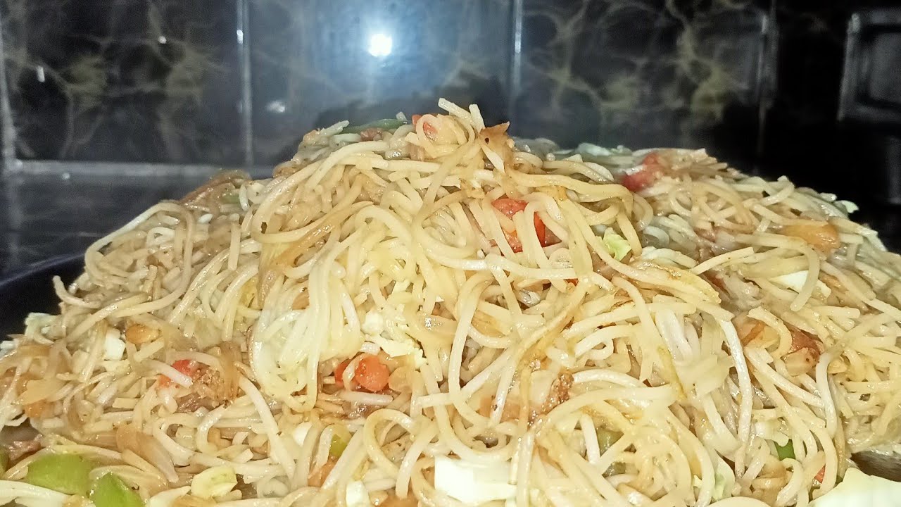 chowmein in 1 minute - YouTube