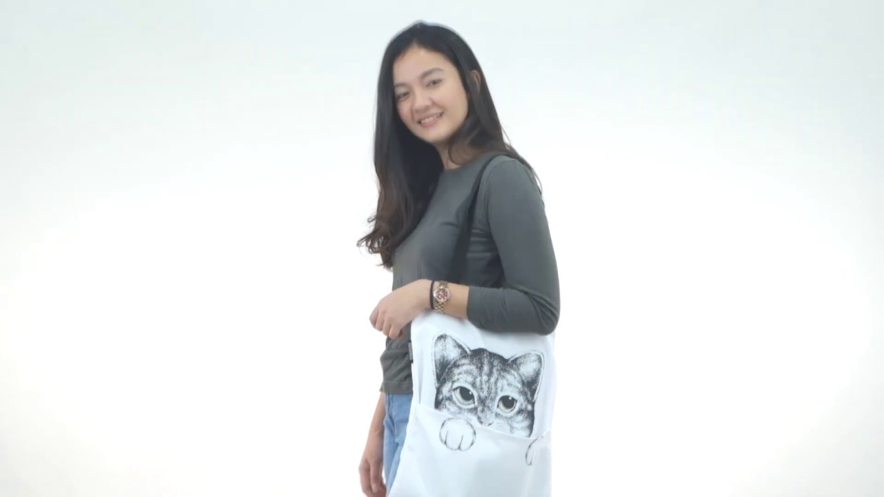ESGOTADO X PAPERMILK TAS KUCING TOTE BAG - YouTube