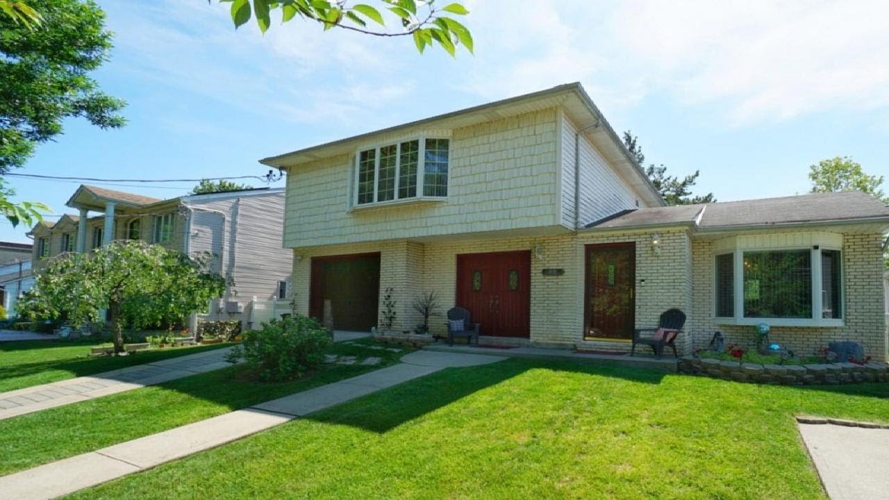 82 Stecher Street, Staten Island, NY Presented by John Martelotti ...