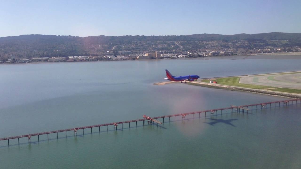 Spectacular parallel landing San Francisco - YouTube