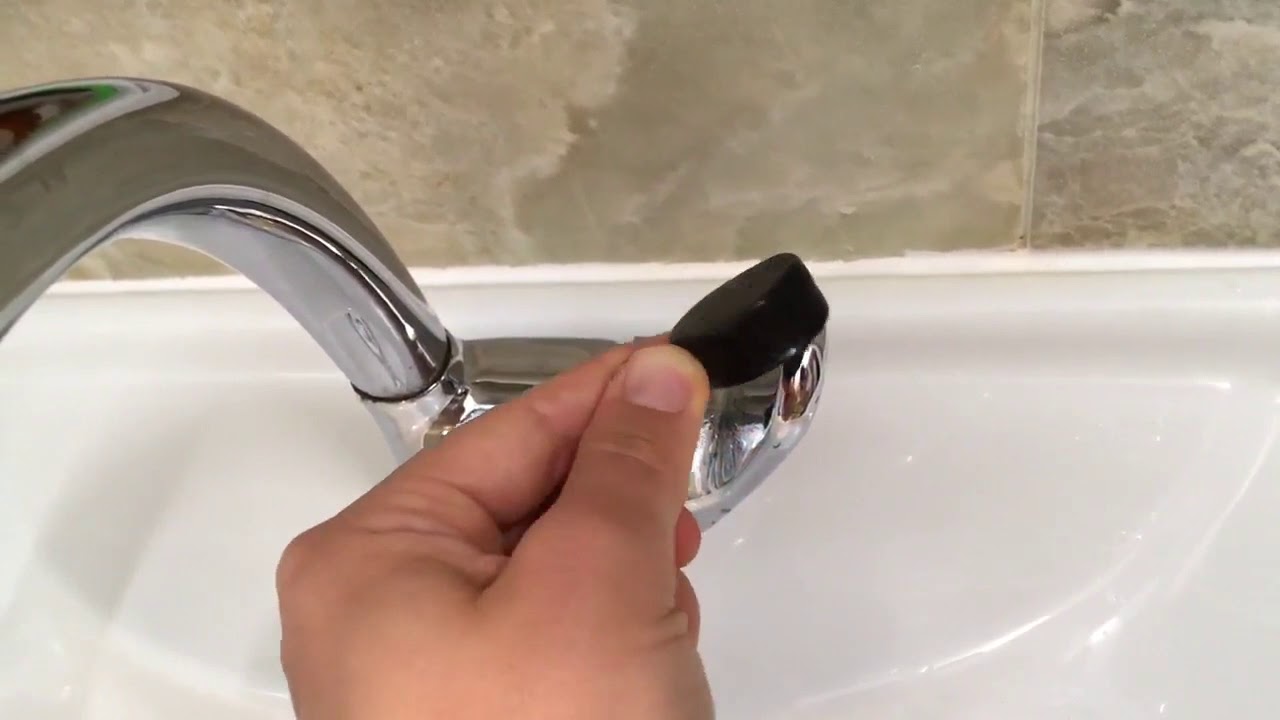 Sound effects on taps with a contact microphone. - YouTube