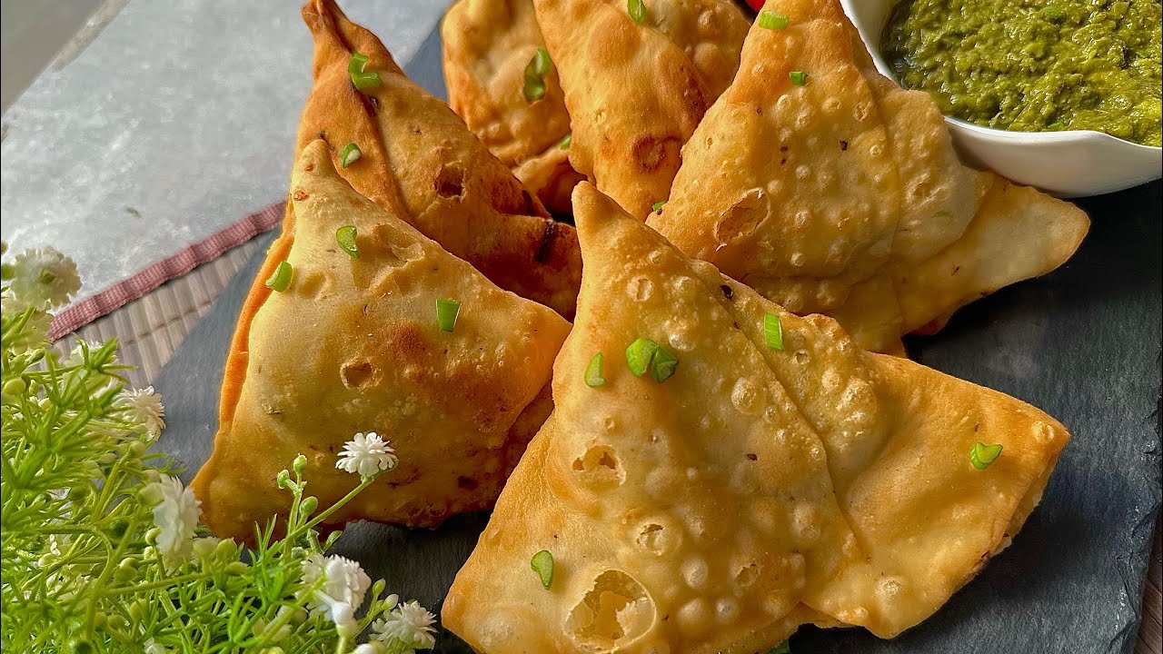 Crispy Aloo Samosa Recipe | How to Make Perfect Potato Samosas at Home ...