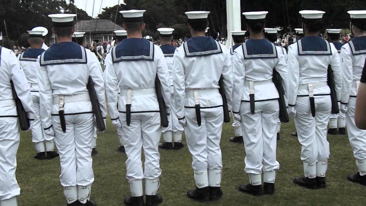 Waitangi Day, Waitangi treaty grounds 2016, 21 gun salute - YouTube