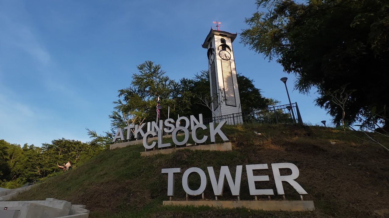Atkinson Clock Tower Treetop Walk，afternoon and evening. - YouTube