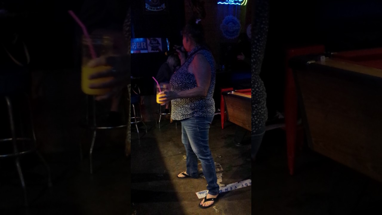 Drunk lady at bar - YouTube