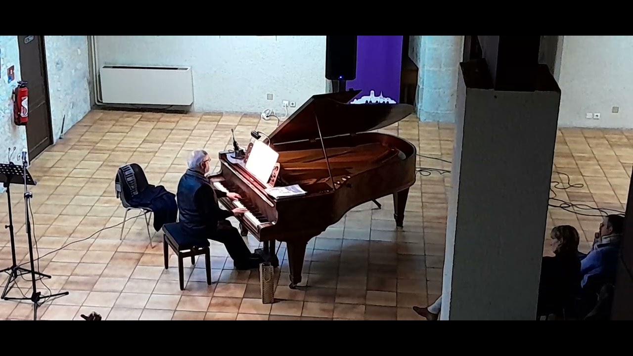 Emmanuel Ferrer-Laloë - Gaveau 235cm - YouTube