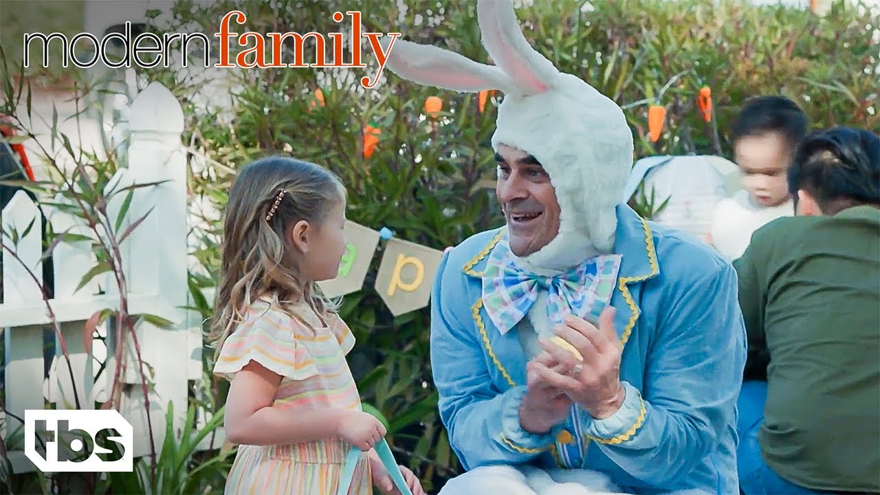 Easter Bunny Phil is On the Hunt For Snake Eggs (Clip) | Modern Family ...