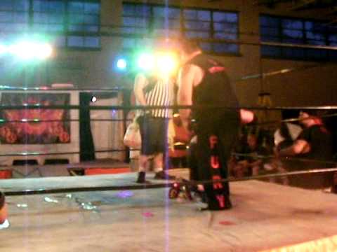 Justin Fireball vs Mike Fury - YouTube
